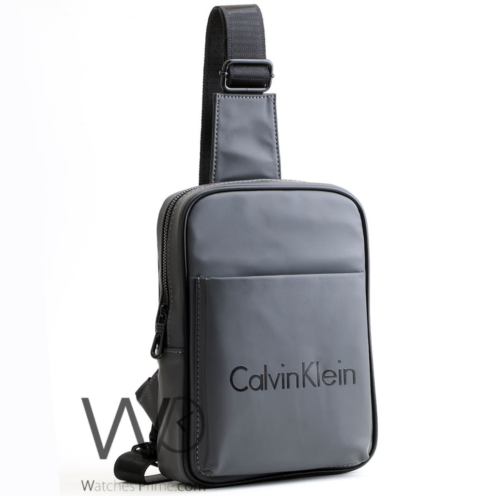 شنطة كتف رجالي رمادي كالفن كلاين | واتشز برايم